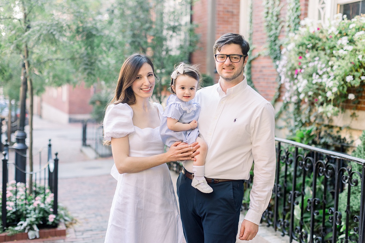Boston Public Gardens Family Photographer | carolinewinnphotography.com